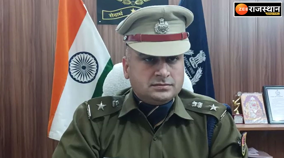 Pratapgarh New SP Amit Kumar took charge give God of Honor | प्रतापगढ़ ...