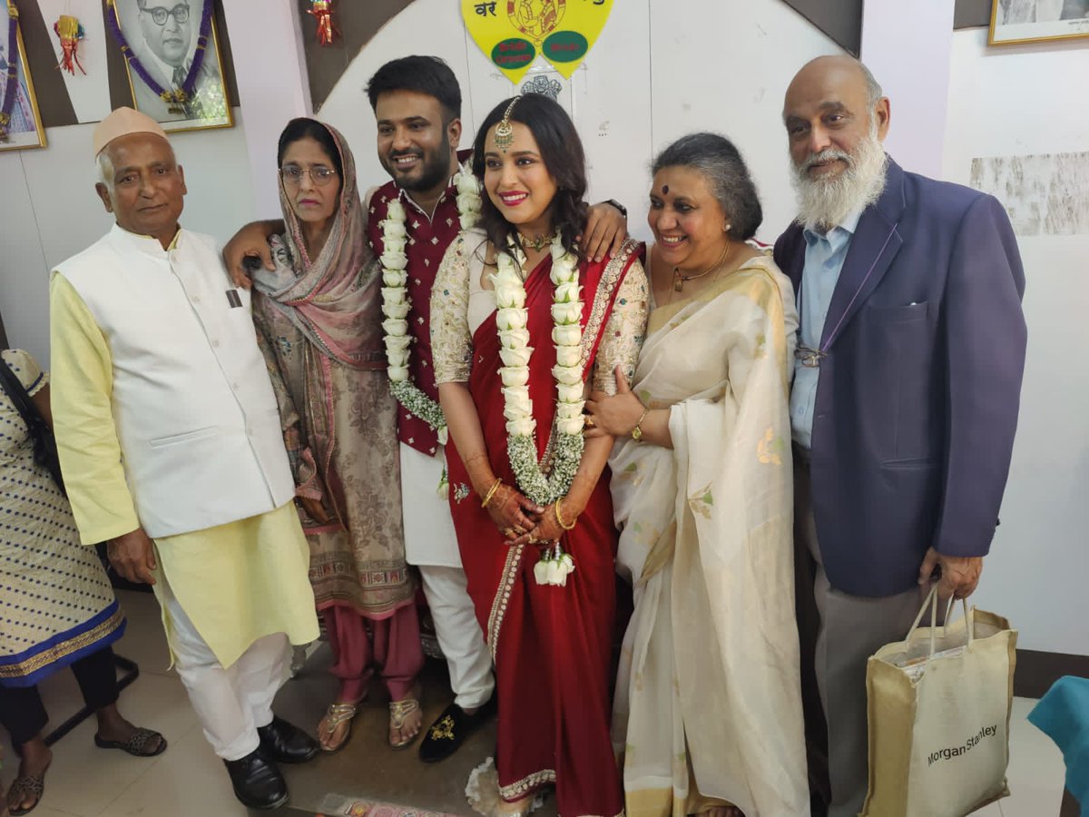 Swara Bhaskar married with his muslim boyfriend fahad ahmed shared ...
