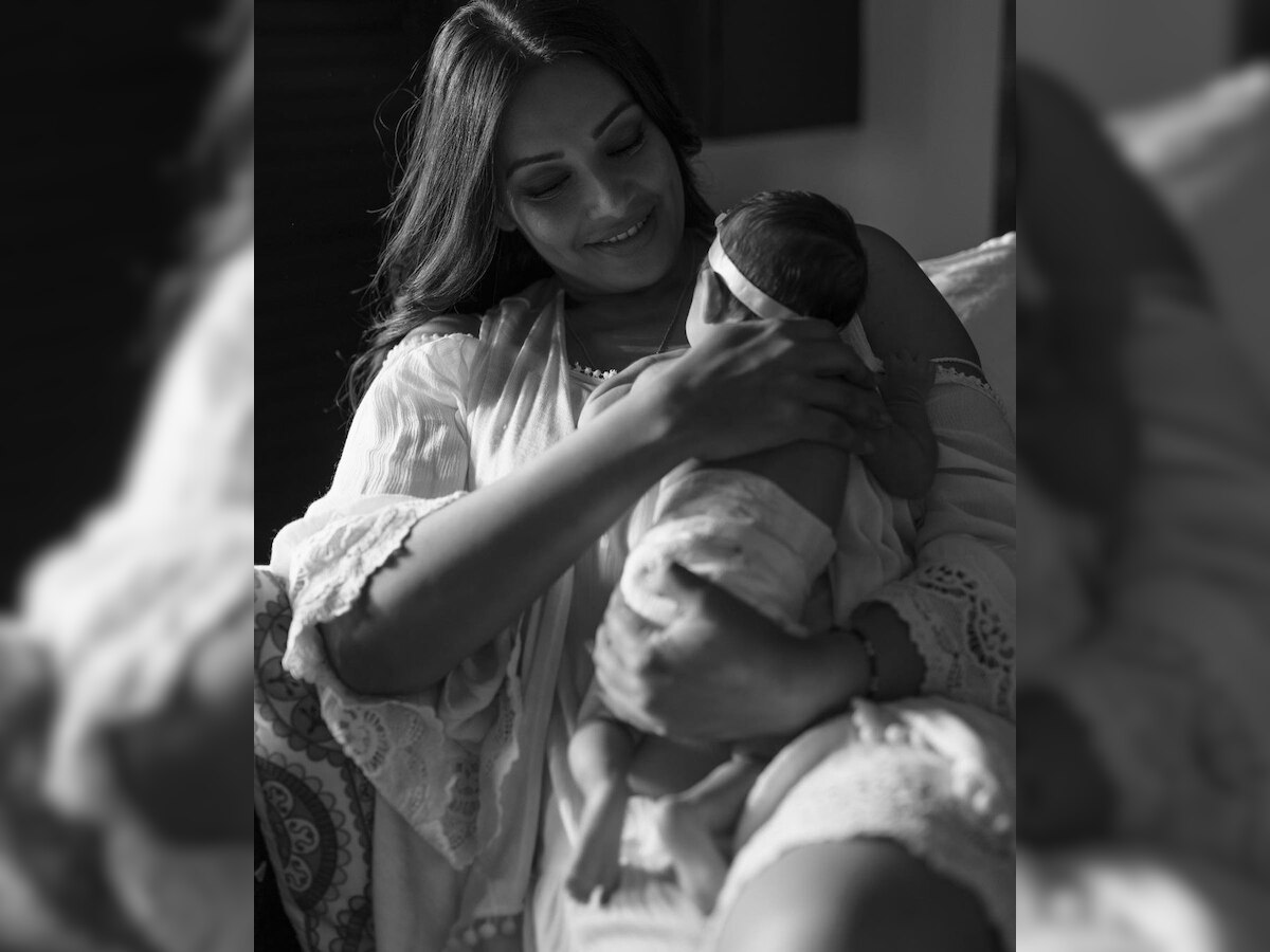 Bipasha Basu Daughter Face Reveal devi basu singh grover cutest photos ...