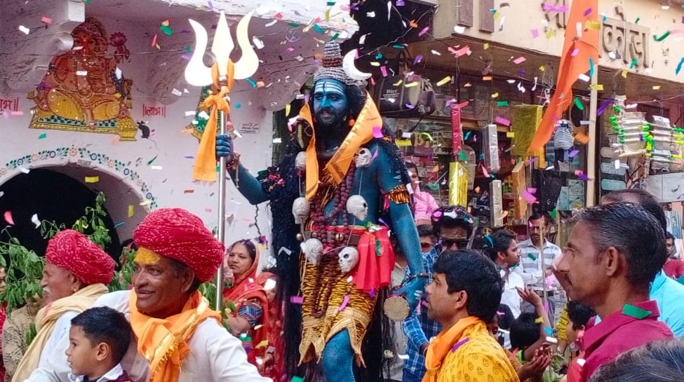 Rajsamand News Devotees take out procession of Lord Shiva in Rajsamand ...