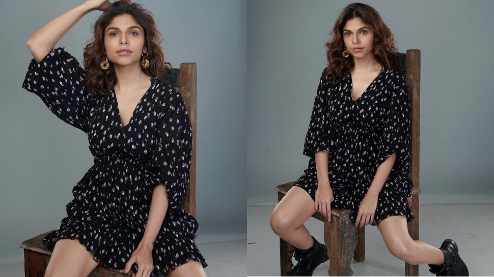 Heeramandi sharmin segal nephew of sanjay leela bhansali sexy figure know about sharmin ...