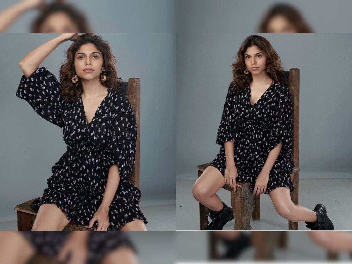 Heeramandi sharmin segal nephew of sanjay leela bhansali sexy figure know about sharmin ...