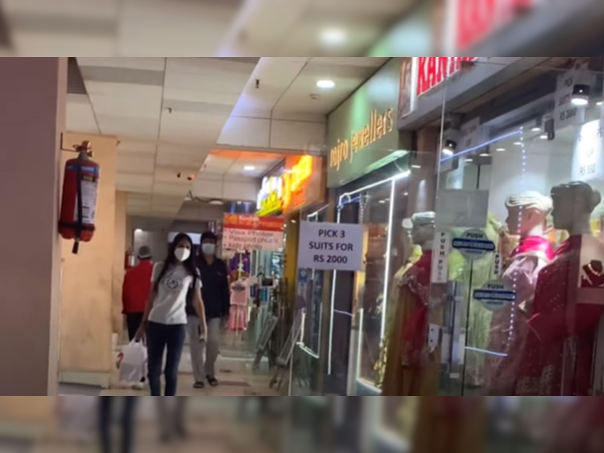 hong kong bazaar gurugram, best shopping option, cheap clothes | Shopping Best Option: दिल्ली के ...