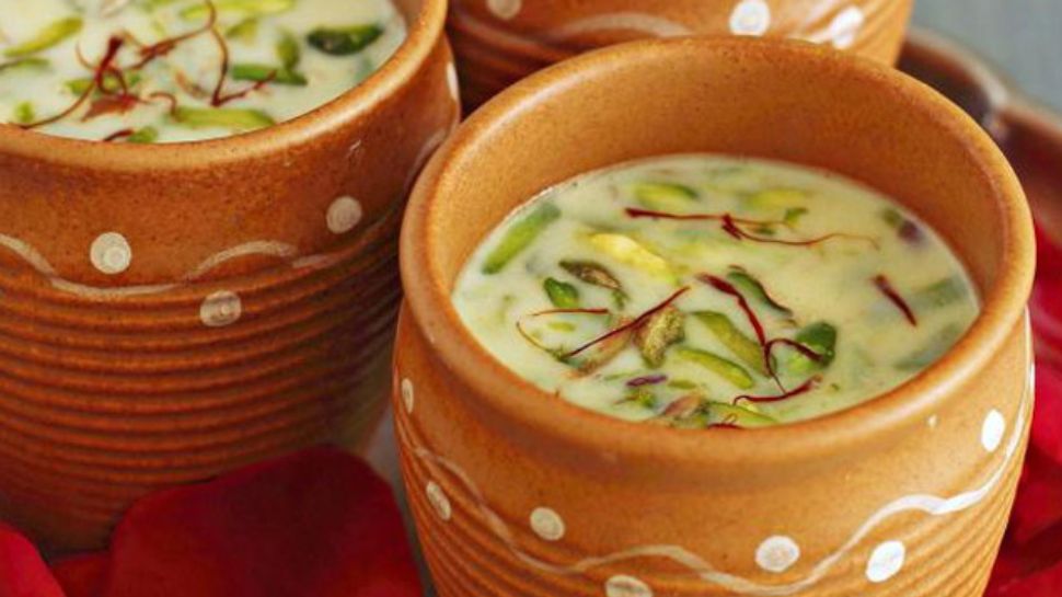 Holi 2023 Bhang Homemade Recipe How to Make Bhang Thandai at Home Here Why Bhang Is Consumed On ...
