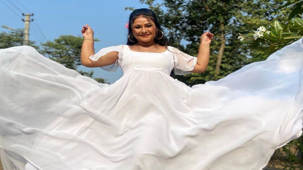 Priyanka Pandit MMS Leak looks very glamorous in photos Bhojpuri actress viral video|MMS ने खत्म ...