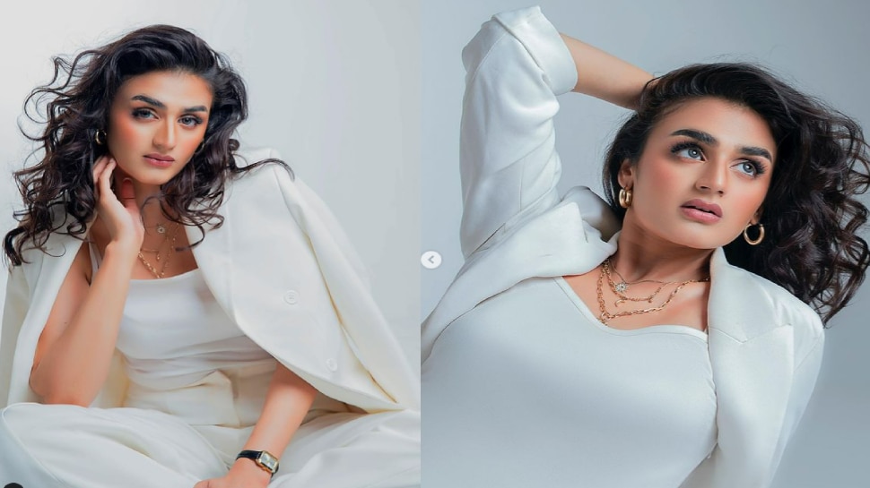 pakistani actress Hira Mani share photos in simple look see her latest ...