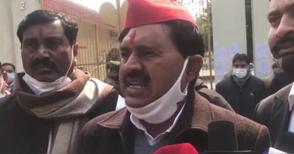 Etah News:Reward 25 thousand on ex MLA Jugendra Singh Yadav, know ...