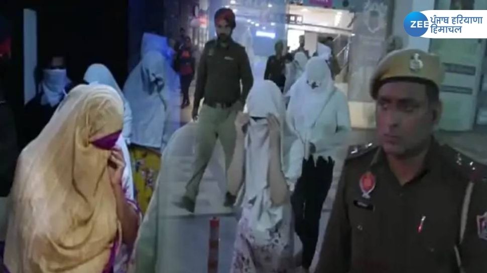 Ludhiana Sex Racket News लुधियाना के स्पा सेंटर में बंद कमरे में लगी जिस्म की बोली सेक्स रैकेट