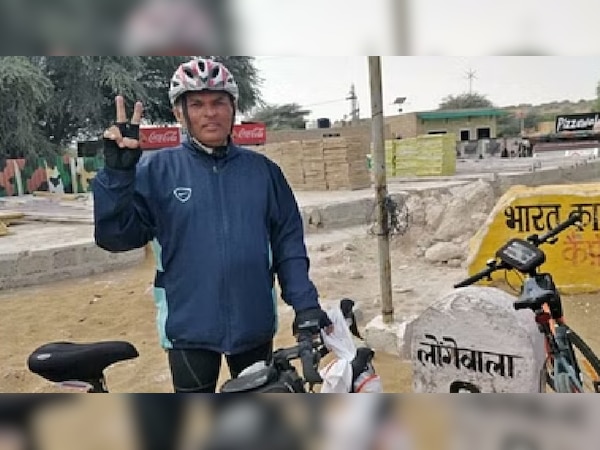 DSP died in a road accident in Hisar an unknown vehicle hit him while ...