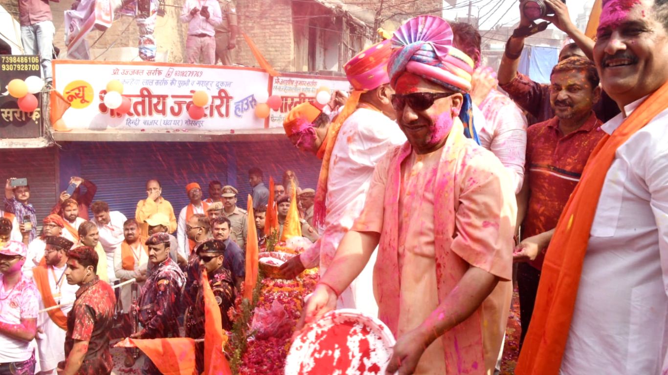 Gorakhpur CM Yogi Lord Narsingh procession Said people like Prahlad ...