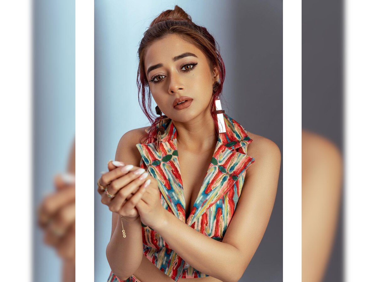 Tina datta looks beautiful in black bodycon dress shares sizzling pics ...