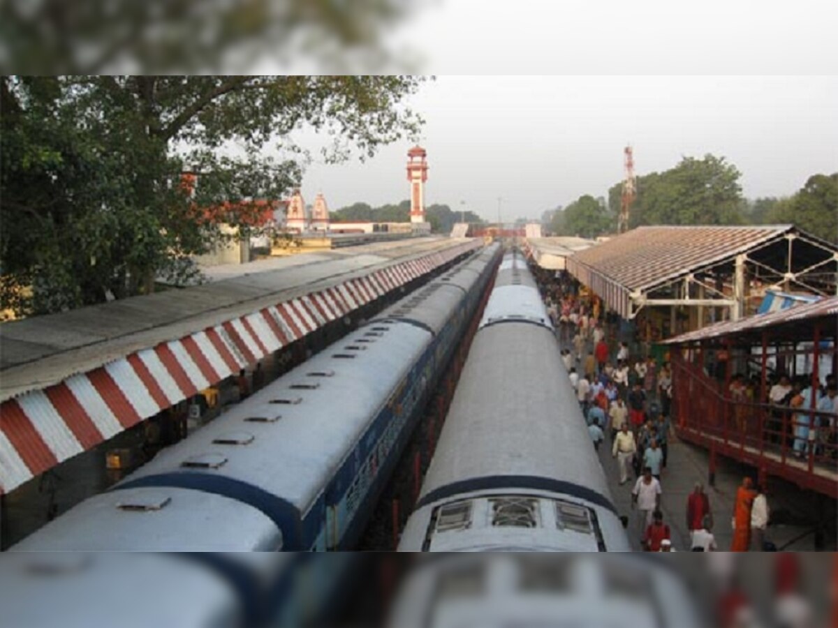 indian railway lids roof ventilator uses and limit for passengers in ...