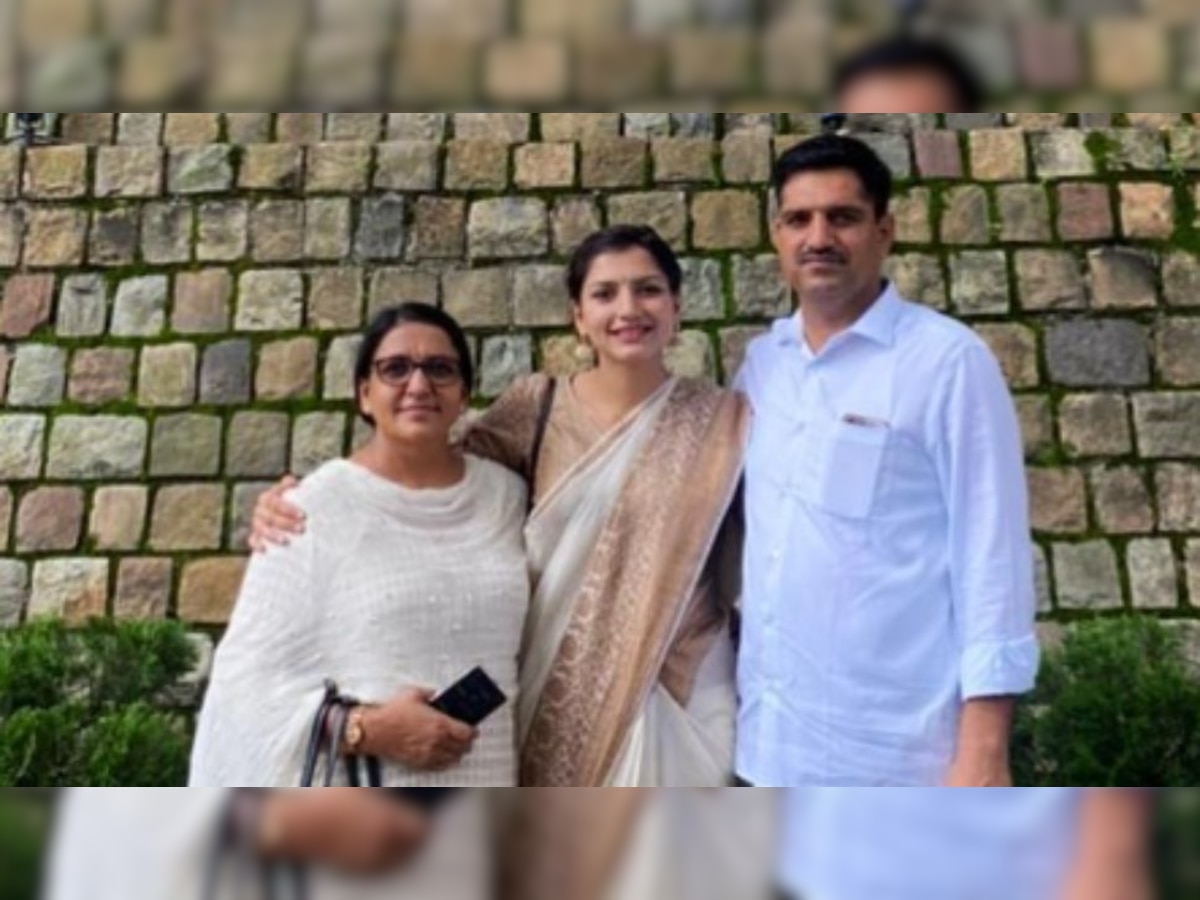 pari bishnoi prepared for upsc civil services exam by living like a ...