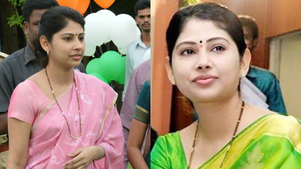 ias smita sabharwal cracked upsc and become topper with all india 4th ...