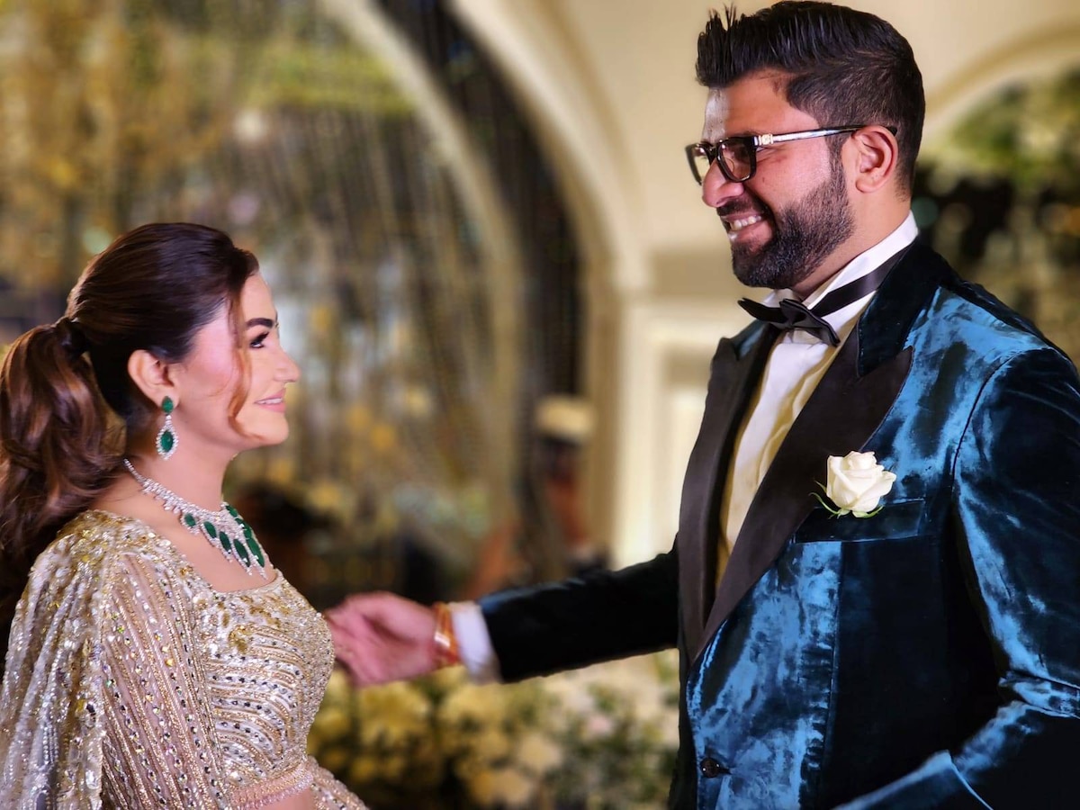 digvijay chautala and lagan randhawa engagement photos ring ceremony in ...