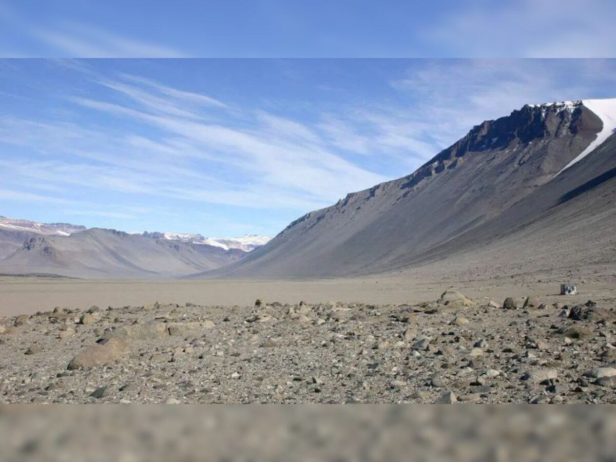 quiz know which is the place in the whole world where it never rains ...