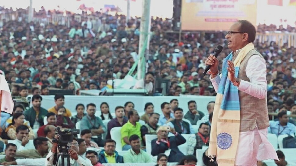 yuva mahapanchayat cm shivraj focus on youth after women regarding mp ...