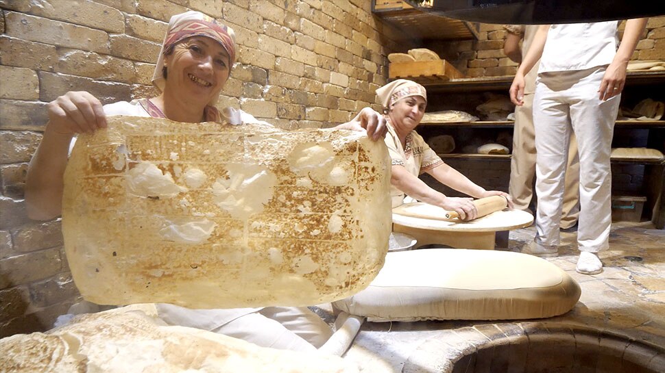 World Biggest Roti Armenia Lavash Bread has UNESCO Heritage Status ...