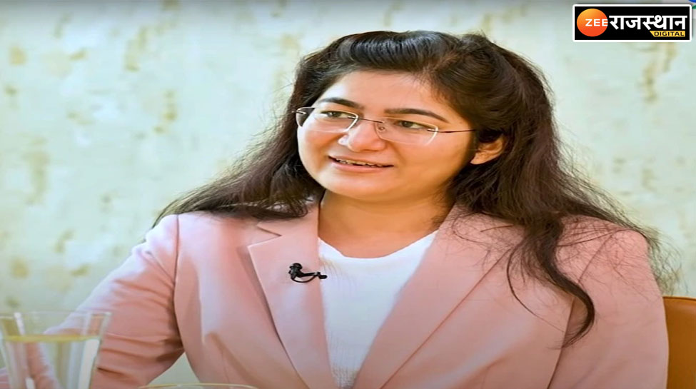 IAS divya mishra success story father principal and brother in army | इस लड़की ने IAS बन अपना ...