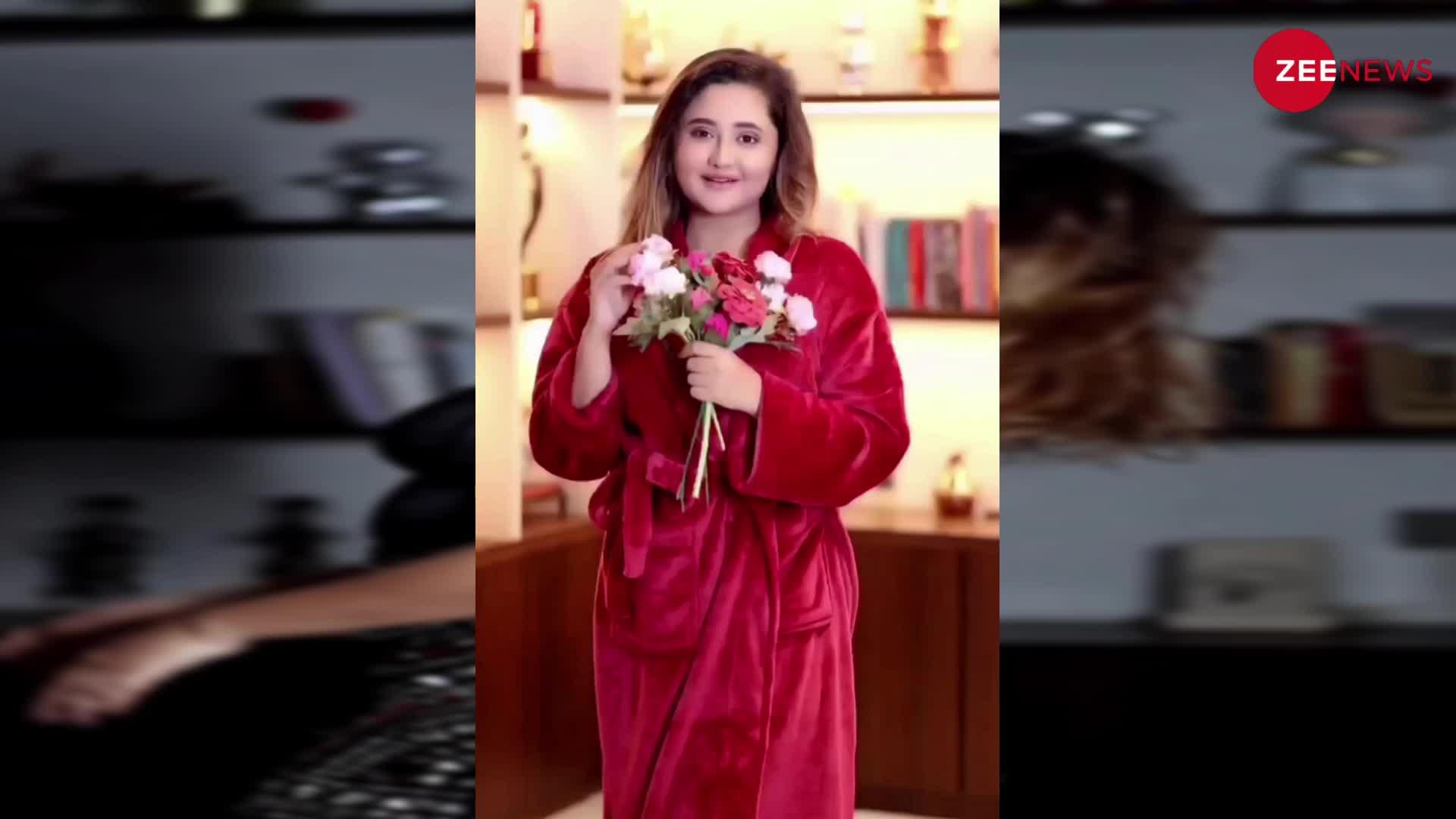 Hot and beautiful actress Rashmi Desai wears too bold dress sedu es her ...