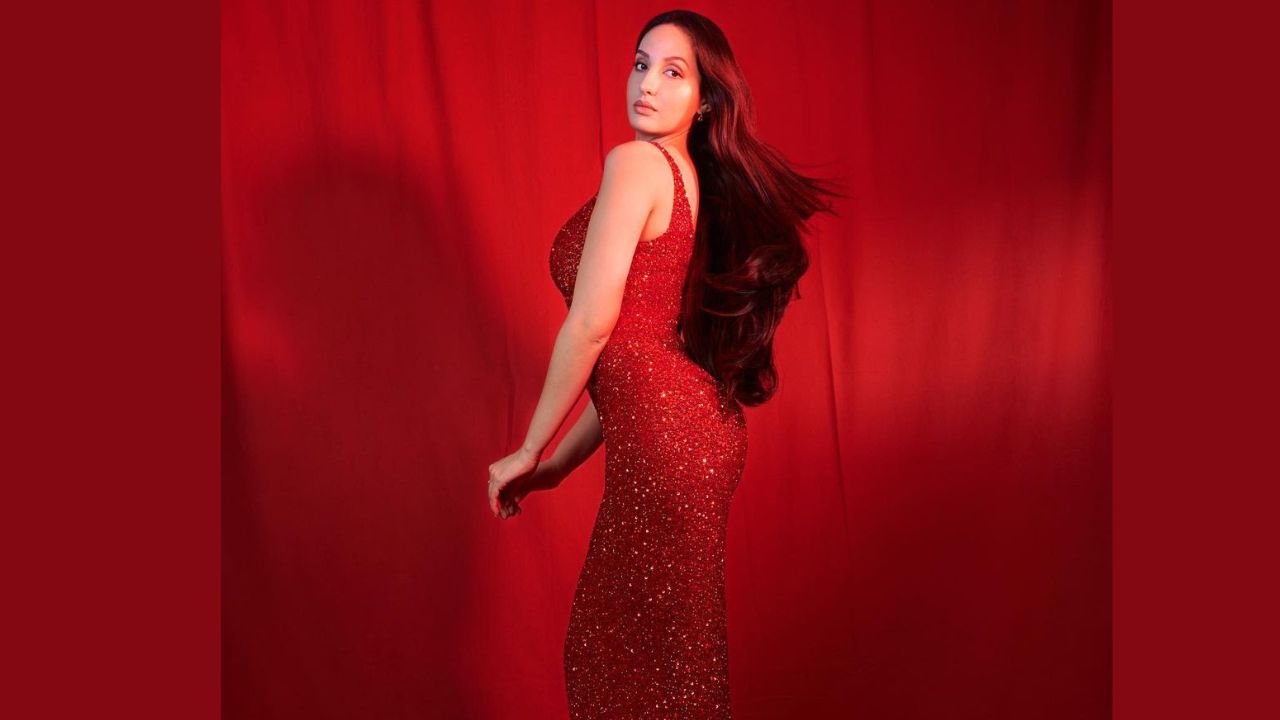 Nora Fatehi Video Hot red chilli look of actress in red hot dress is ...