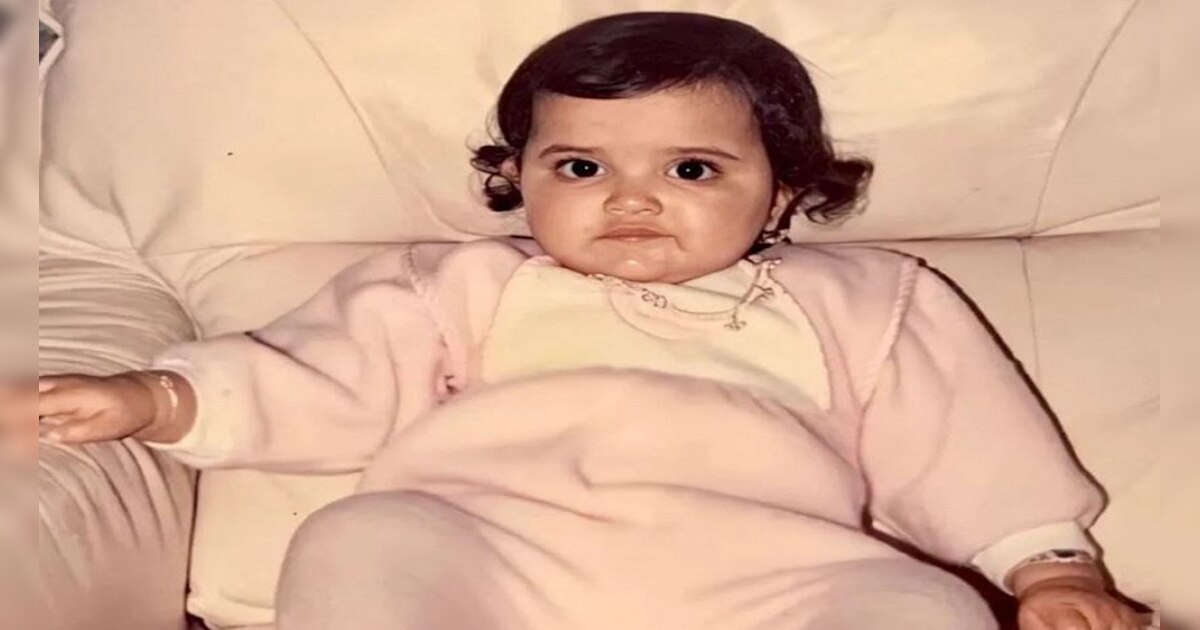 Deepika Padukone Family know who are in actress family ranveer singh ...