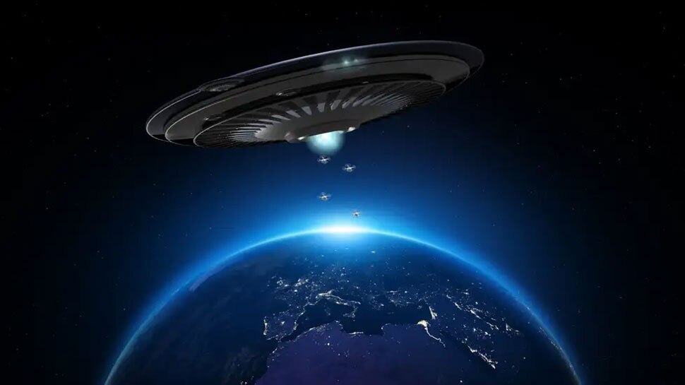 Aliens watching us through tiny probes suggest our Pentagon officials ...