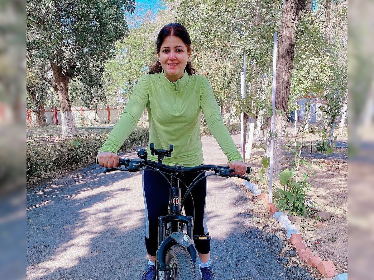 Bollywood actress simala prasad who Is ips officer too, see pictures ...