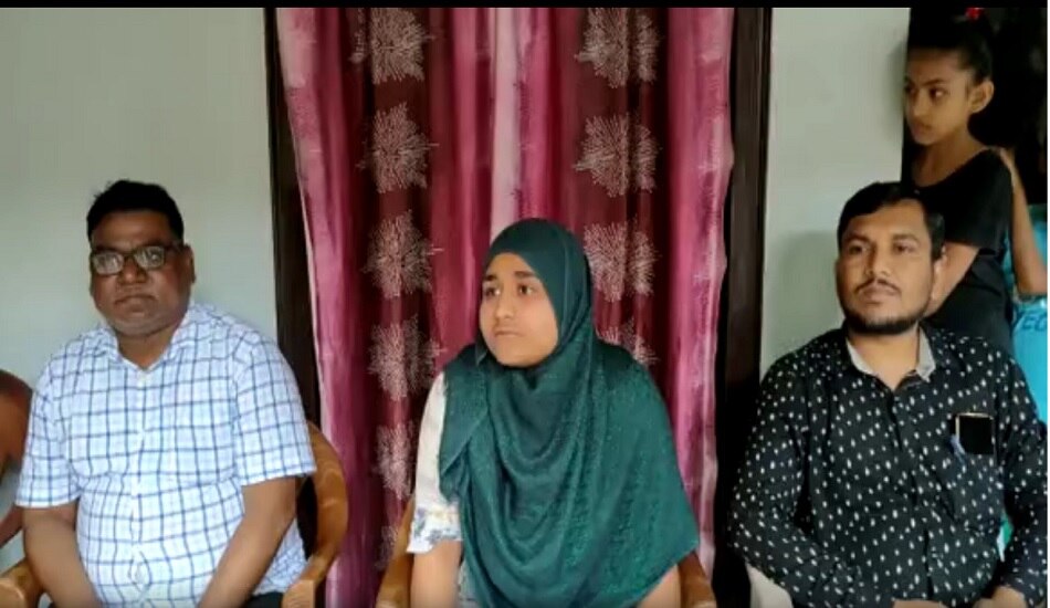 Neha Parveen Success Story Tailor Master's daughter is the fourth ...