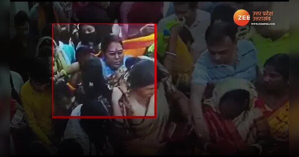 thieves stole a gold chain of female devotee in the temple chain ...