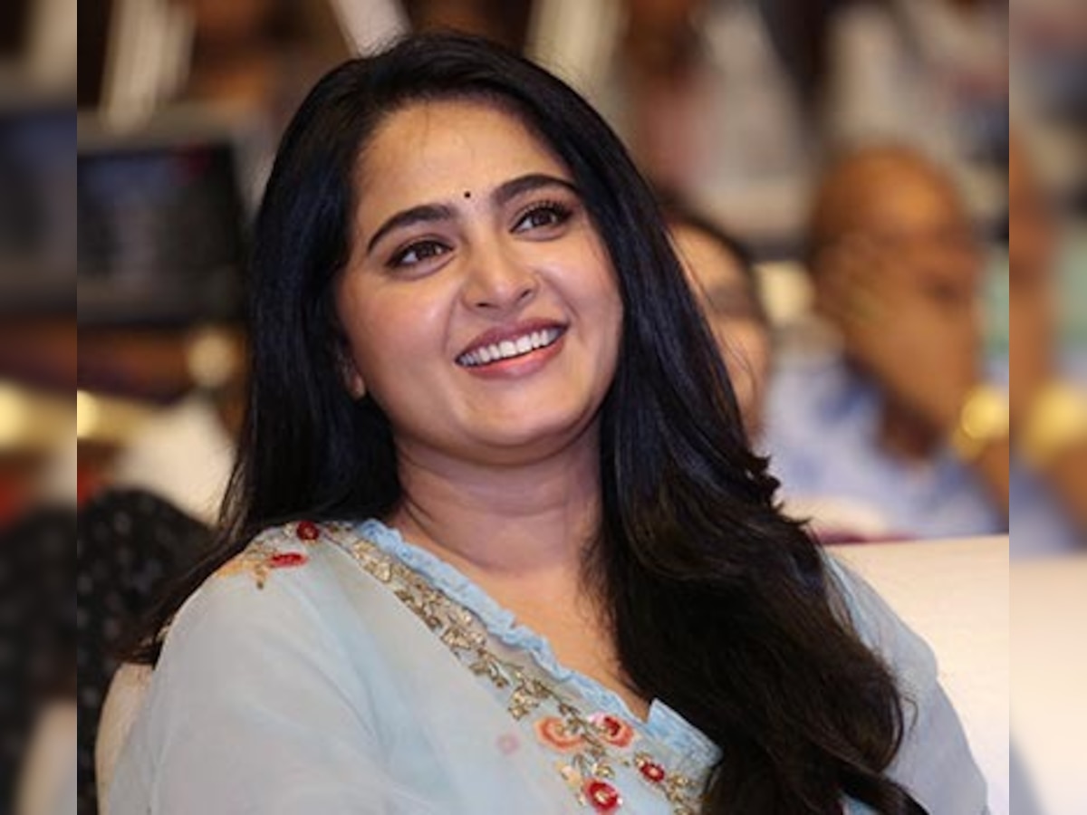 Bahubali fame actress anushka shetty weight gain devsena look totatly ...