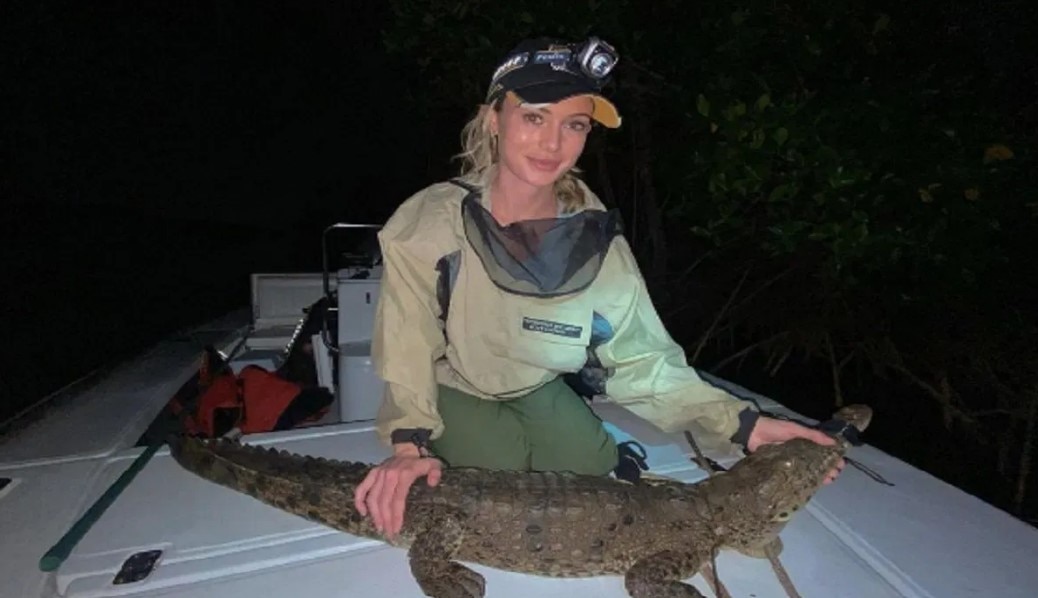 Lady Scientist: ଦୁନିଆର ସବୁଠୁ ସୁନ୍ଦରୀ ବୈଜ୍ଞାନିକ, ନିଜ ଲୁକରେ ସୋସିଆଲ ...