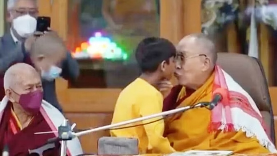 Dalai Lama apologized for asking the child to suck his lips said this ...