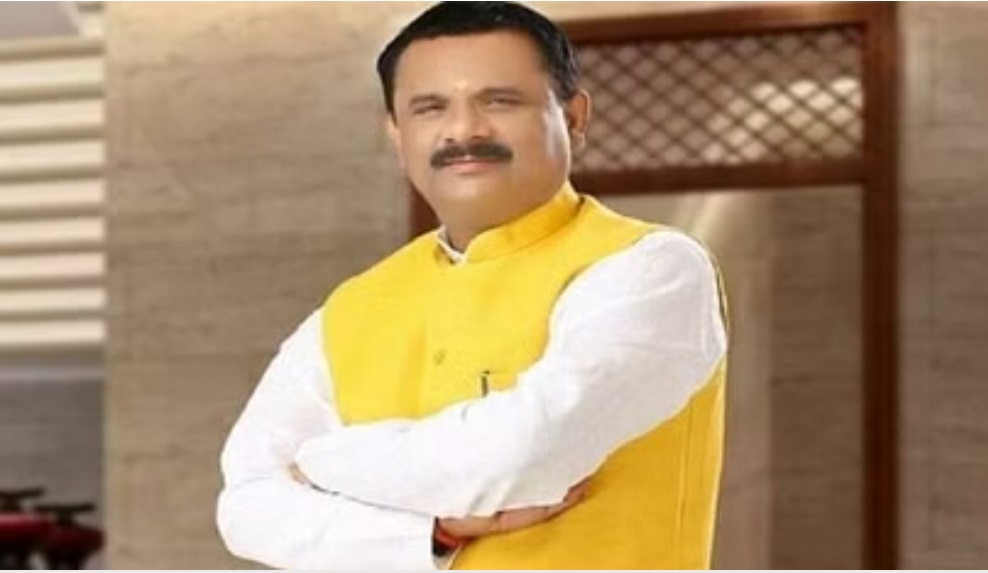 UP Nikay Chunav 2023 Ashok Tiwari BJP Mayor Candidate from varanasi | बीजेपी ने बनारस से संगठन ...