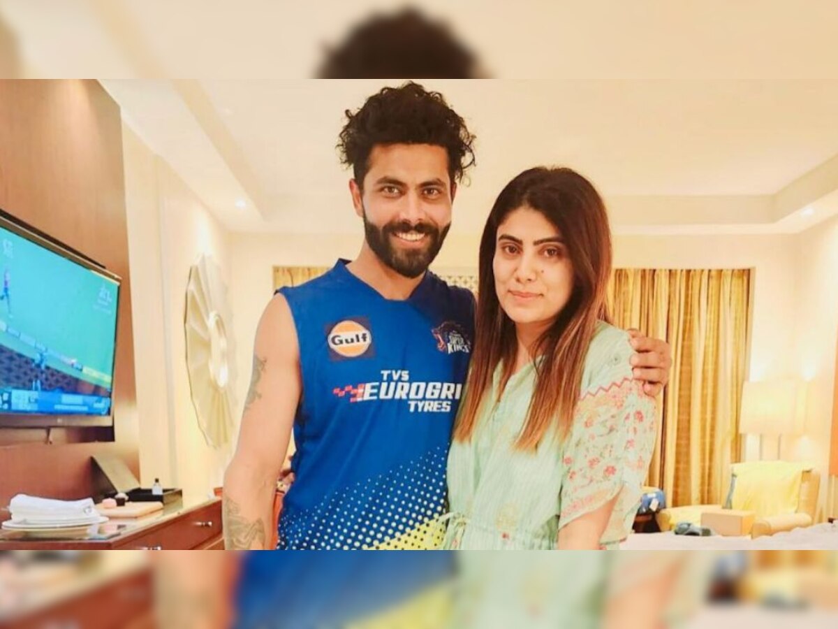 ravindra jadeja and his wife rivaba jadeja 7th wedding anniversary| MLA ...