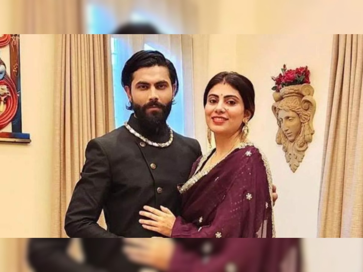 ravindra jadeja and his wife rivaba jadeja 7th wedding anniversary| MLA ...