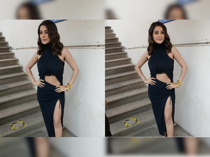 Shehnaaz Gill shows sexy legs in bold black dress shehnaaz expose body ...