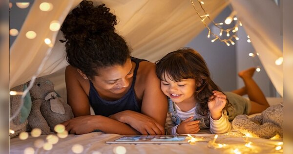 How to Raise Happy and Well-Rounded Child Parenting Tip | Hindi News, बच्चे की बेहतर परवरिश के ...