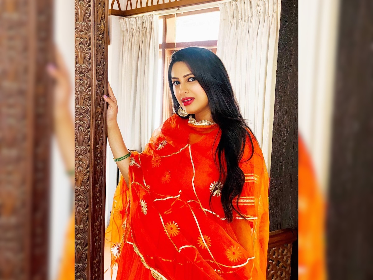 Actresses Leaves Industry After Marraige Saath Nibhaana Saathiya Rashi ...