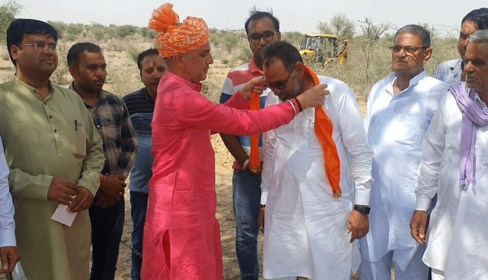 1747492-11.gif?imwidth=1200&imheight=900