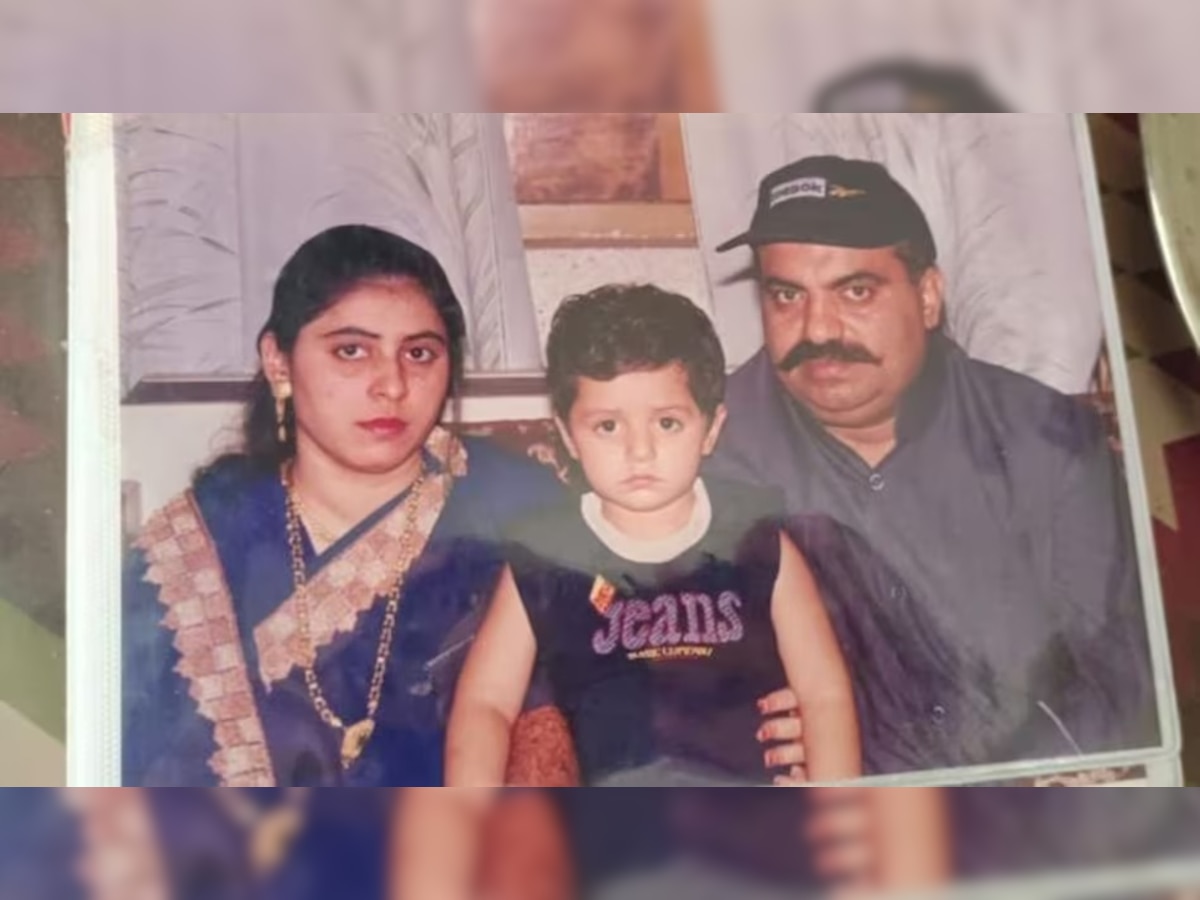 Atiq Ahmed Family Album, Atique Ahmed old pictures with wife Shaista ...