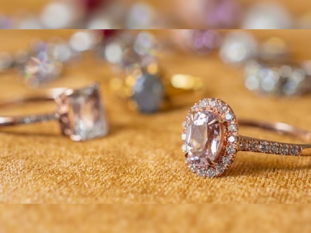 Diamond ratna can make you rich know how to wear this Diamond gemstone ...