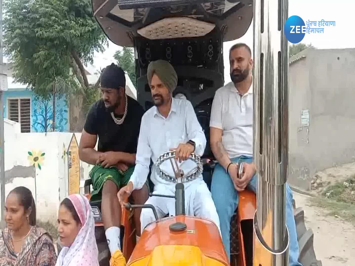 nigerian rapper tion wayne arrived in moosa pind met sidhu moosewala ...