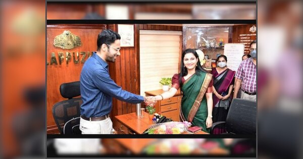 Who is IAS sriram venkitaraman he removed from DM post in just 6 days | IAS Story: कौन है ये ...