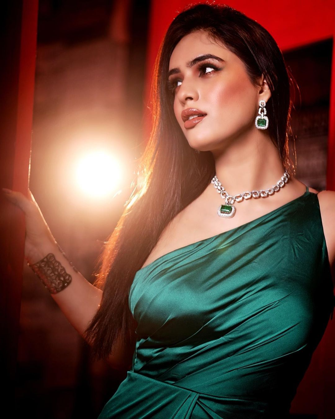 bhojpuri actress neha malik shares photos in bold dress goes viral