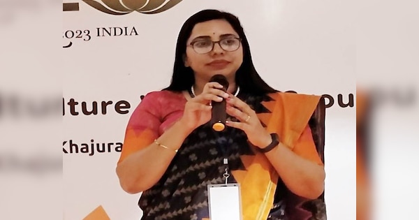 mp Assembly Election 2023 Chhatarpur SDM Nisha Bangre leave administrative service and join ...