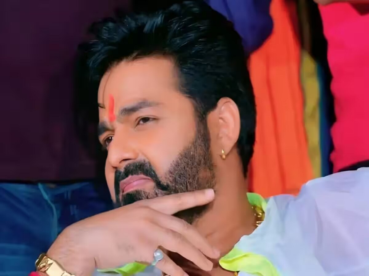 Pawan singh fans went uncontrolled Bhojpuri power star actor program in ...