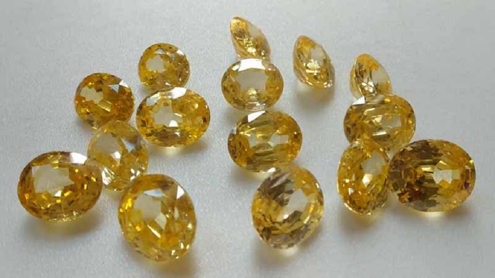 Pukhraj Ratna can make you rich know all the detail before wearing ...