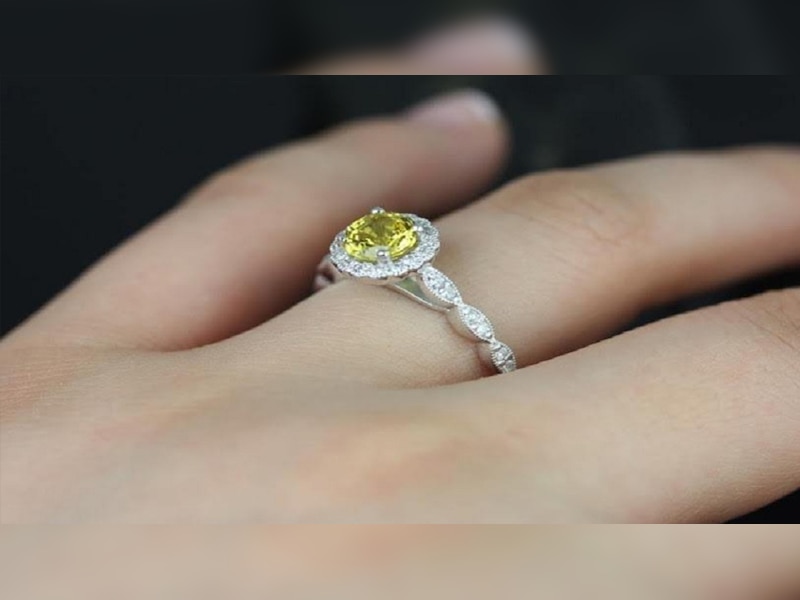 Pukhraj Ratna can make you rich know all the detail before wearing ...