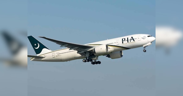 Pakistan airlines plane Fly in Indian airspace for 10 minutes travelled ...